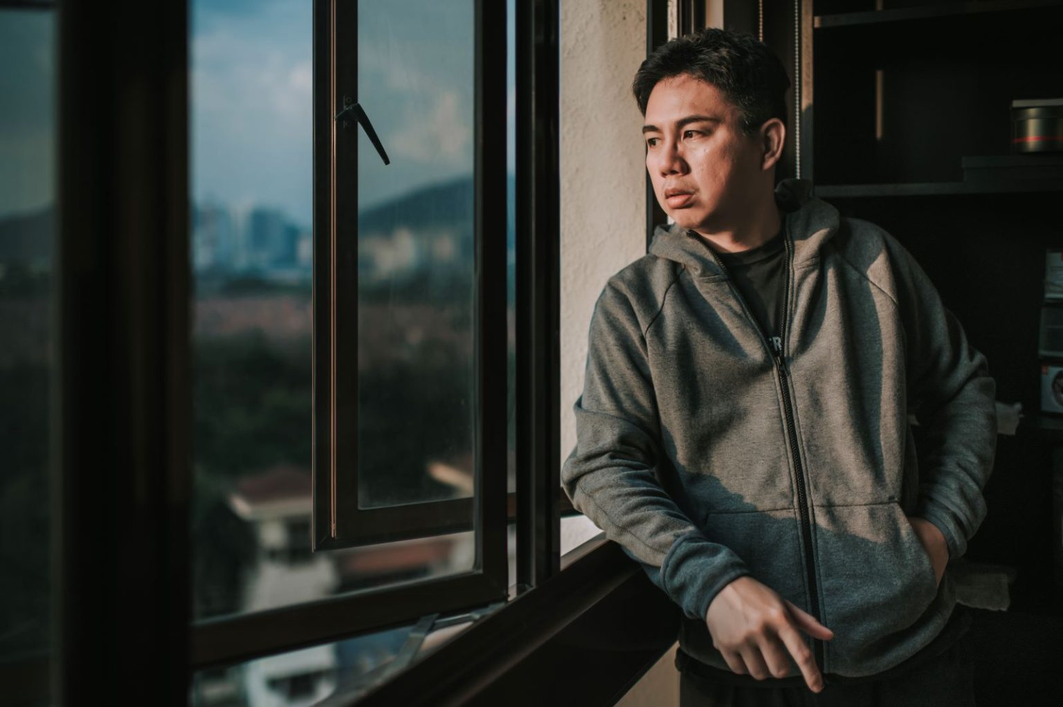 8 Surprising Signs of Depression in Men - Health News Hub
