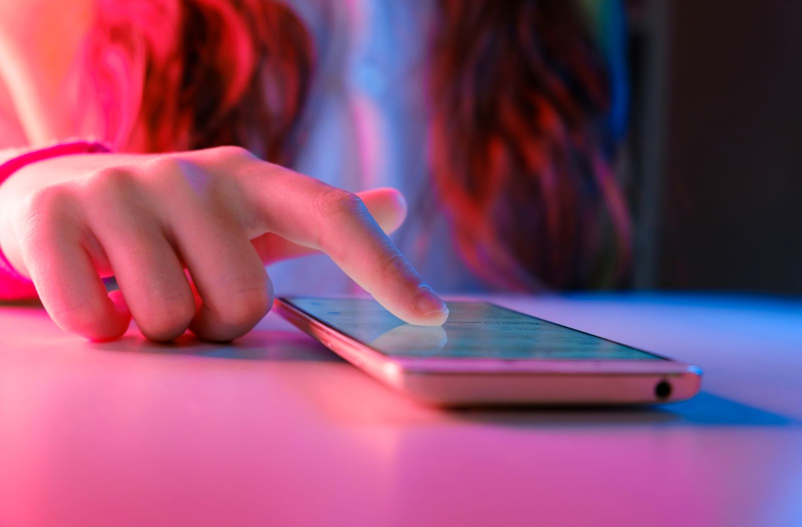 4 Ways To Have A Healthier Relationship With Social Media Hartford 