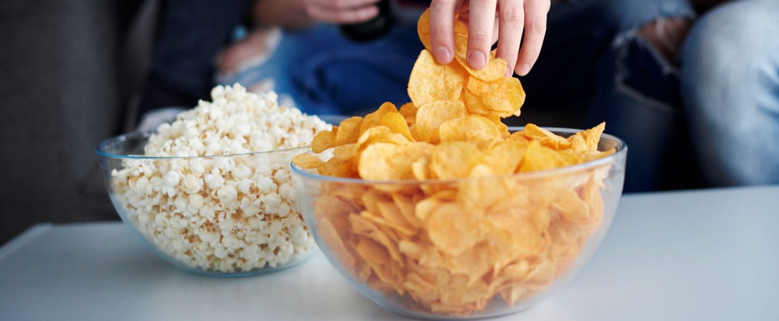 Why We Can't Stop Eating Junk Foods Once We Start - Health News Hub